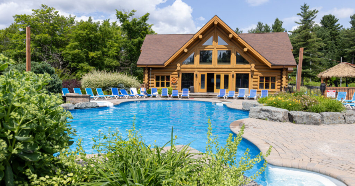 Chalet à louer à Mille-Isles, Laurentides | Chalet White Wolf Spa (Lac ...