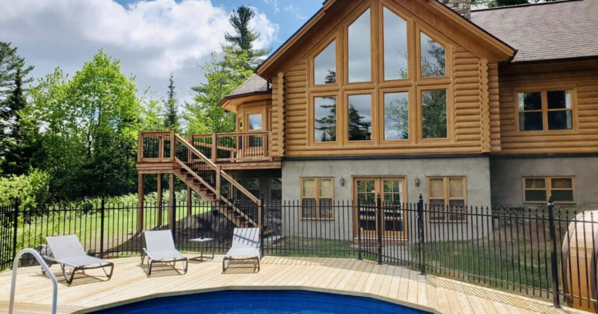 Chalet à louer à Mille-Isles, Laurentides | Chalet White Wolf Spa (Lac ...