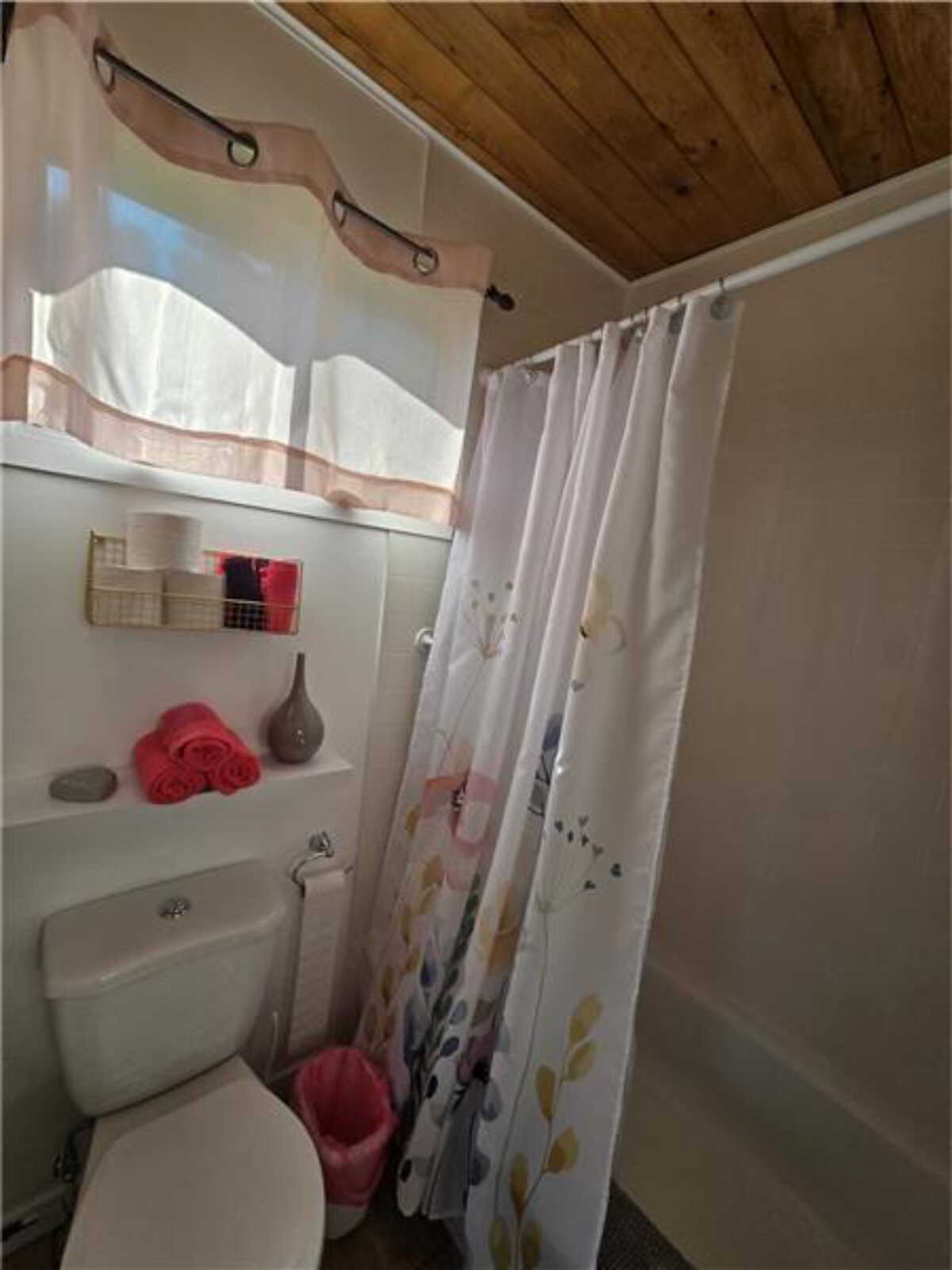 Grosses-Roches, Bas-Saint-Laurent | Chalet Grosses-Roches CITQ #317829